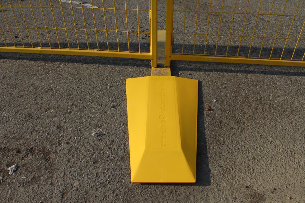 Yellow Fence Rentals | Construction Site Fencing Rental | Hope to Whistler